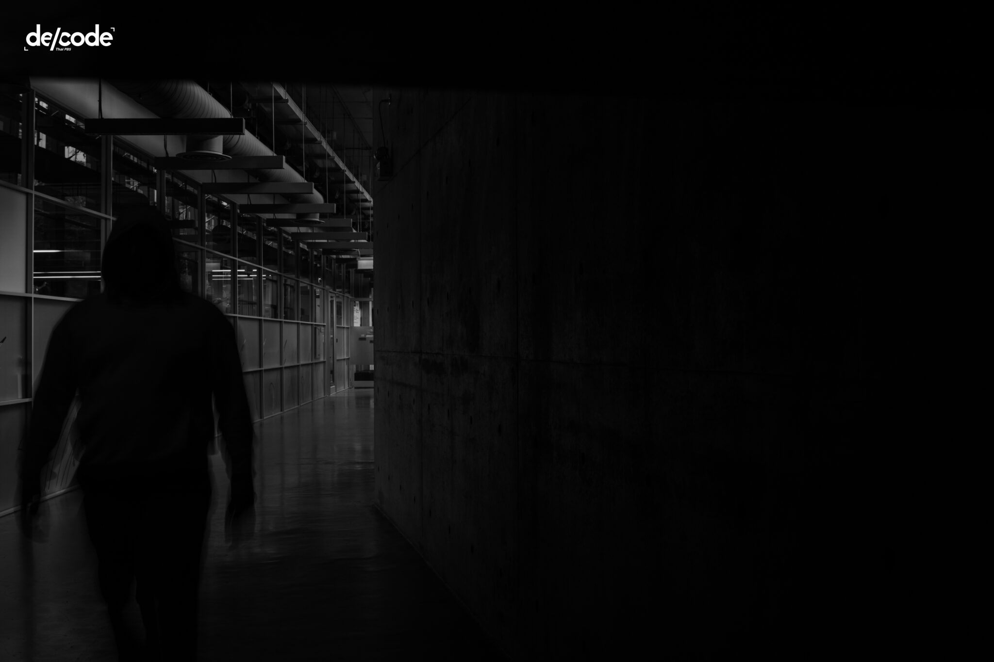 Stalking เพราะความเกลียดชัง กฎหมายครอบจักรวาล – Decode