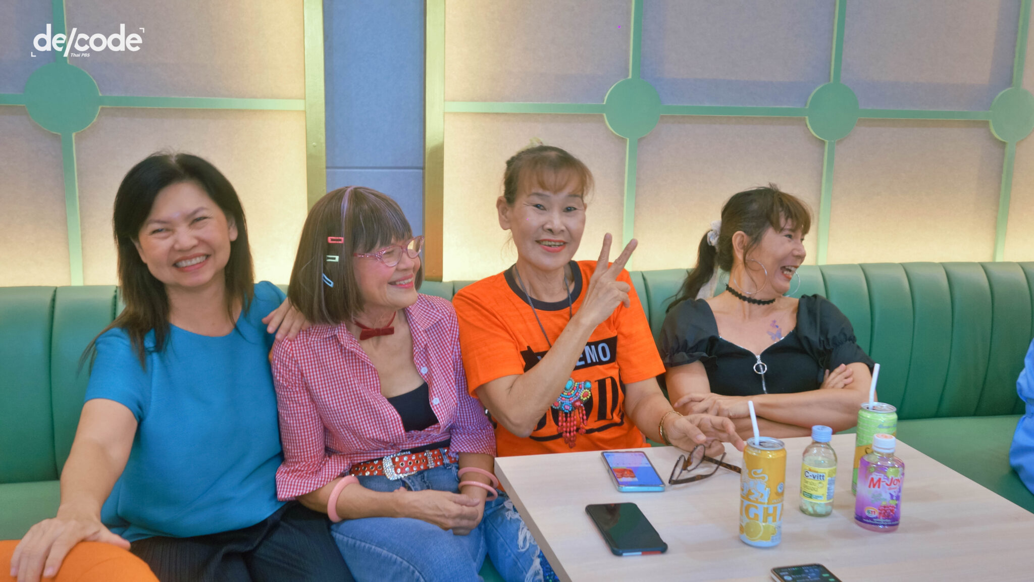 60’bar การปรากฏตัวของความเหงากับคุณค่าที่เหลืออยู่ของคนสูงวัย – Decode