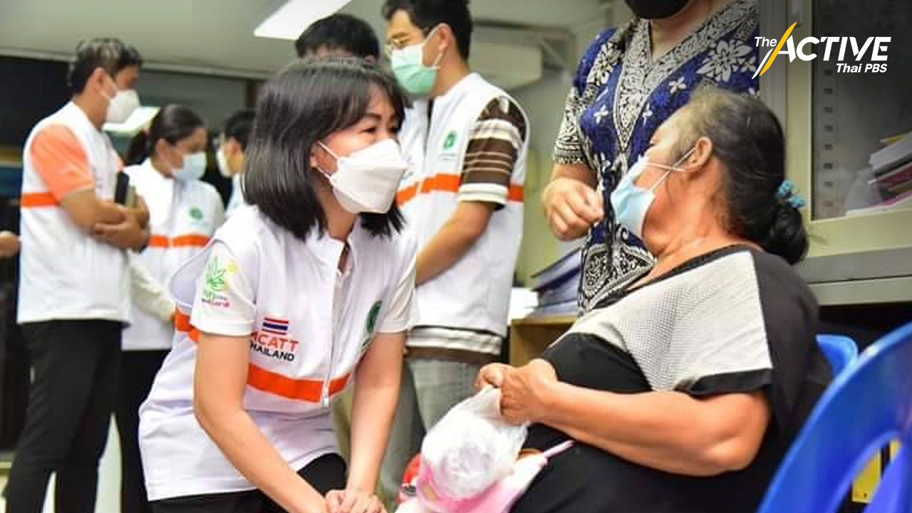 ทีม MCATT ปฐมพยาบาลทางใจครอบครัวผู้เสียชีวิตรวม 88 คน | The Active